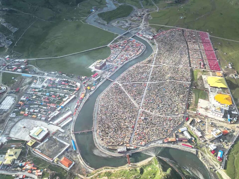 Yarchen Gar with Larung Gar the World’s Second Biggest Buddhist School