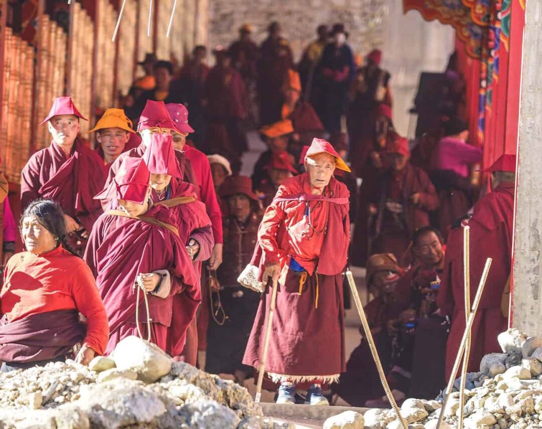Yarchen Gar with Larung Gar the World’s Second Biggest Buddhist School