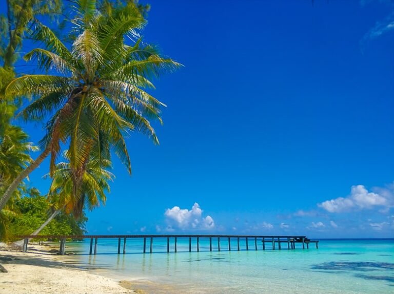 Fakarava Atoll, Travel Guide To French Polynesias Unknown Paradise ...