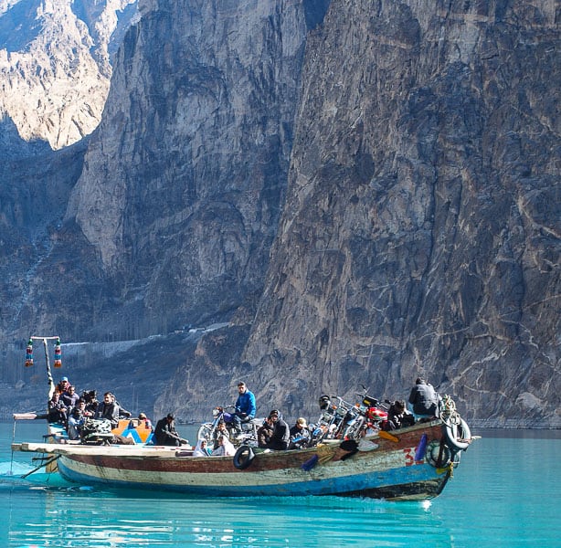 Hunza Valley Travel Guide (Everything You Need To Know)