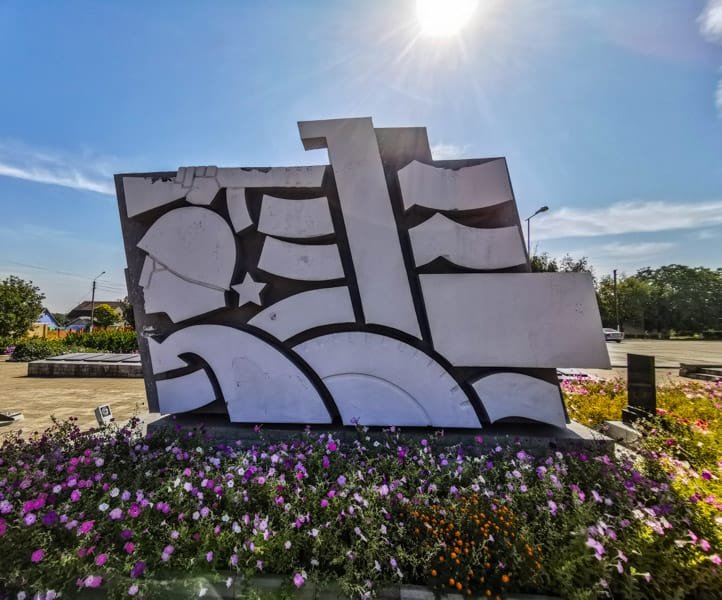 Top Things To Do In Transnistria. The Last Soviet Stronghold In Europe ...