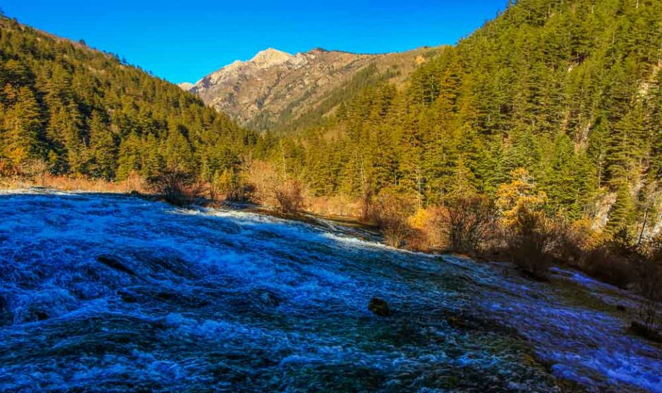 Travel Guide to Jiuzhaigou National Park A Natural Wonder In China ...